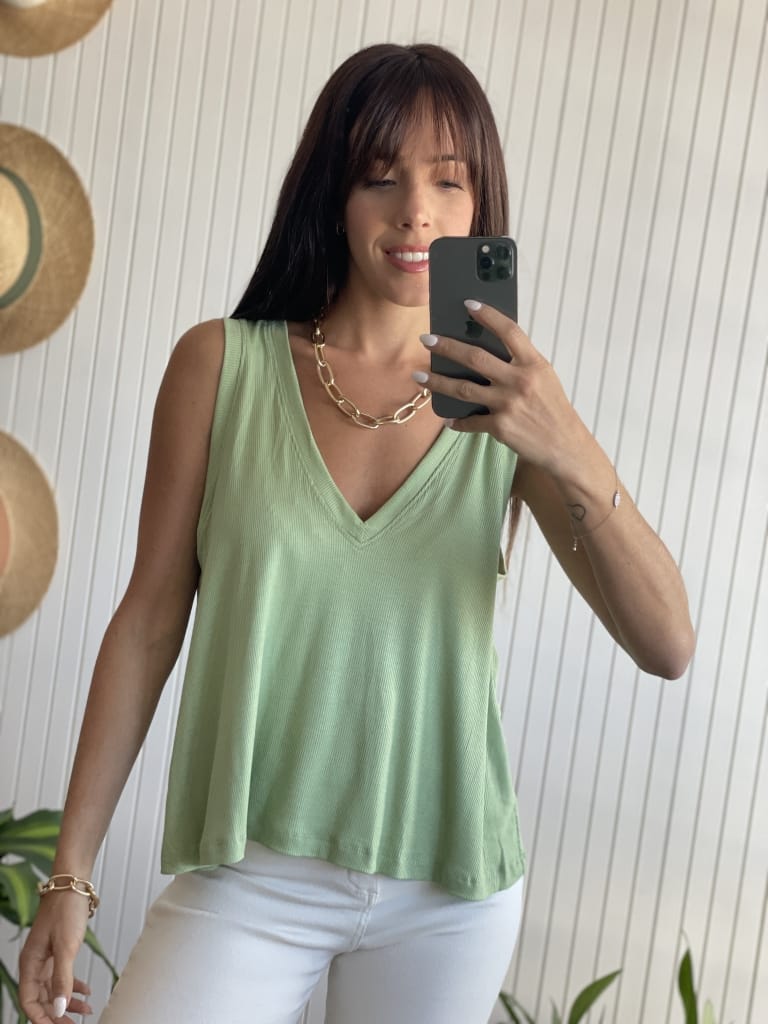 REMERA JACINTA VERDE - Vicca