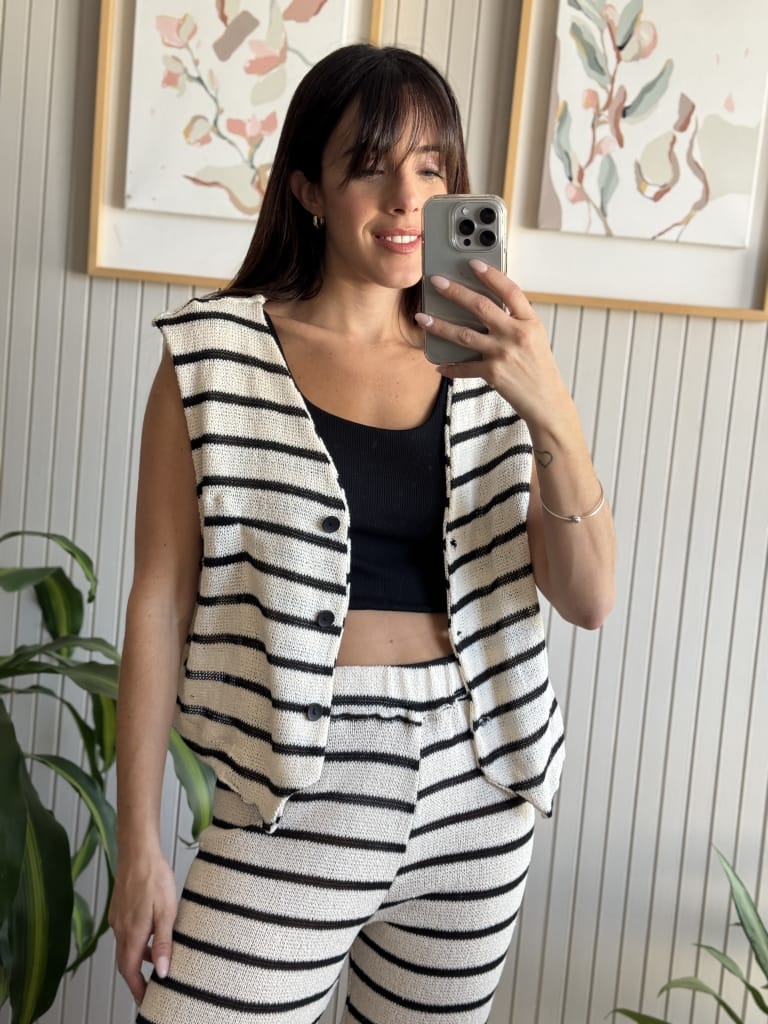 CHALECO TEJIDO RAYADO - Vicca