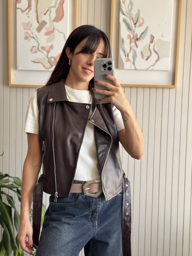 CHALECO DE ECOCUERO MARRON - Vicca